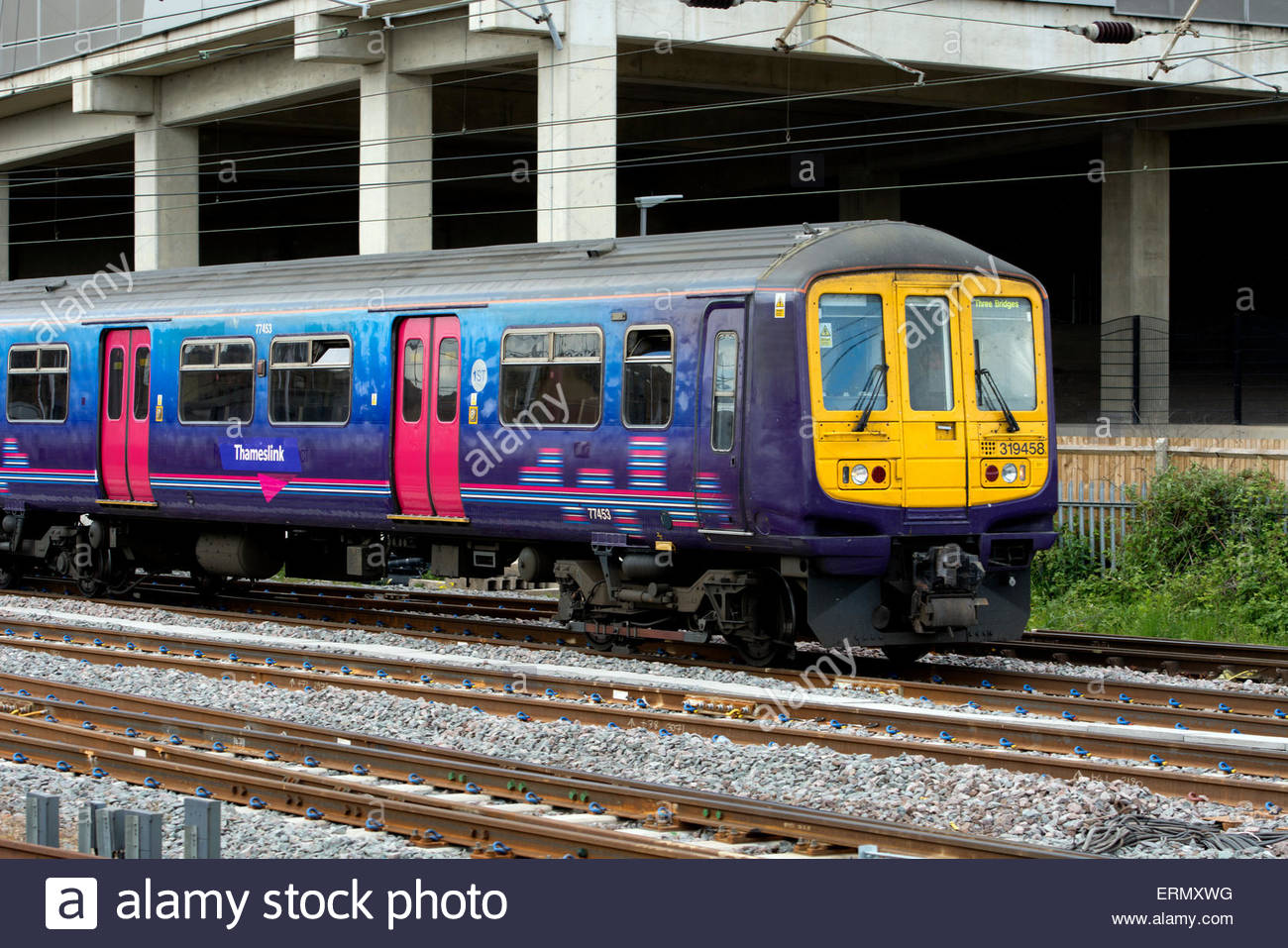 Class 319 paint matching - Weathering, Painting & Transfers - RMweb