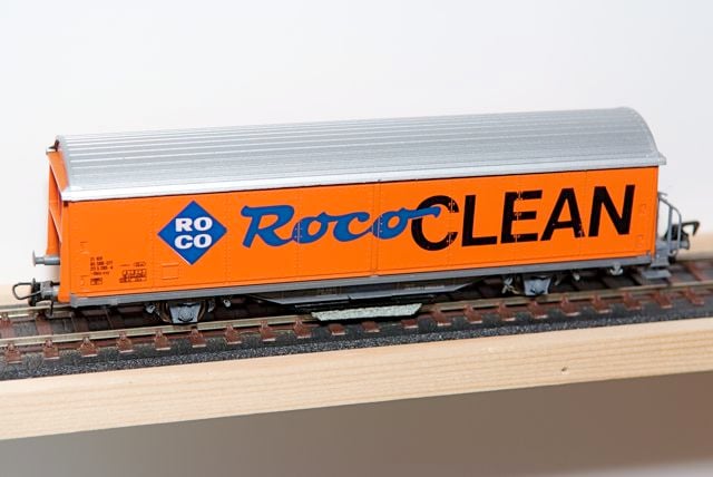 Roco track cleaning wagon - Modelling Questions, Help and Tips - RMweb