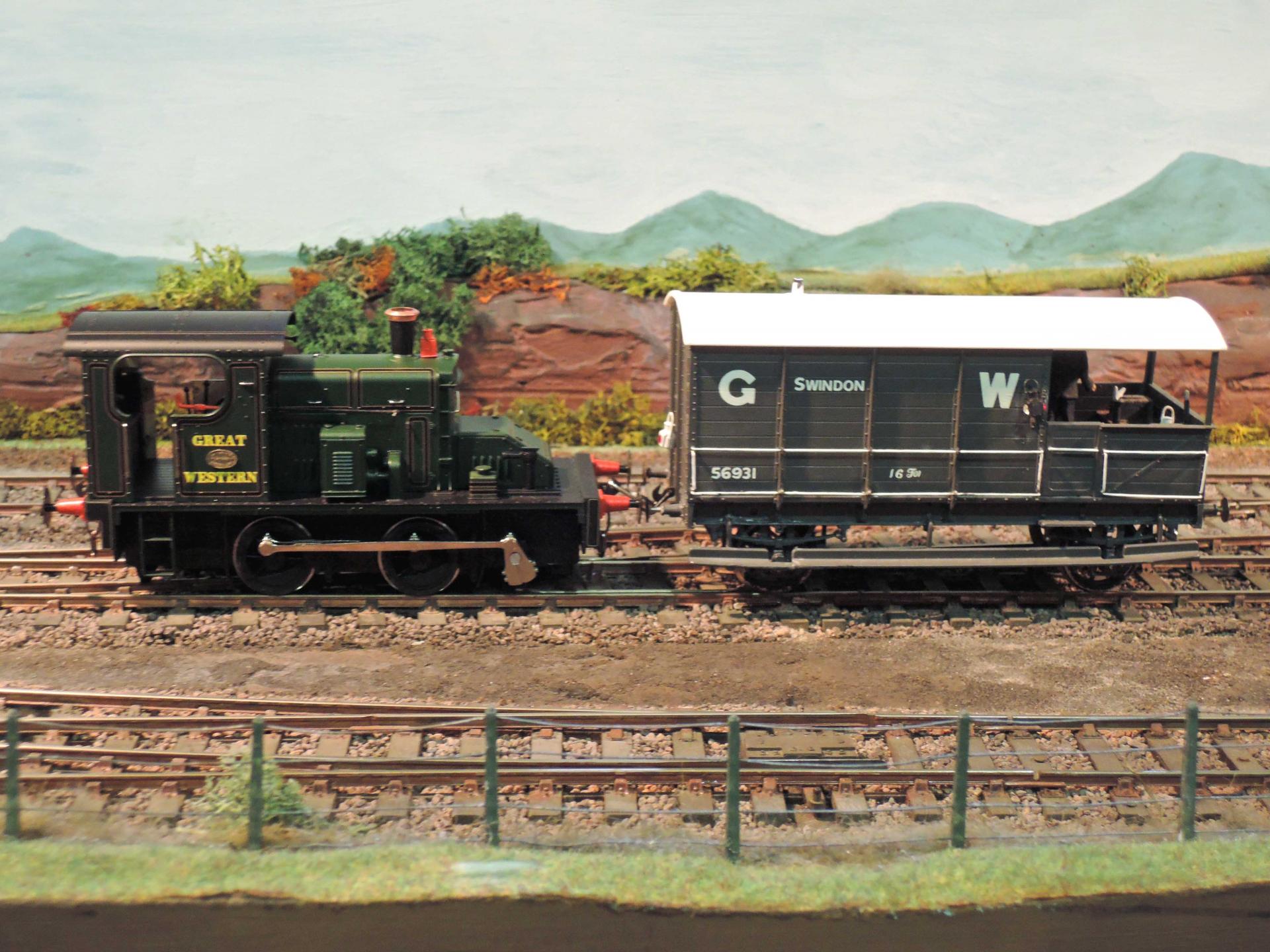 Ixion 0 Gauge Fowler Diesel Loco - Page 5 - Smaller Suppliers - RMweb
