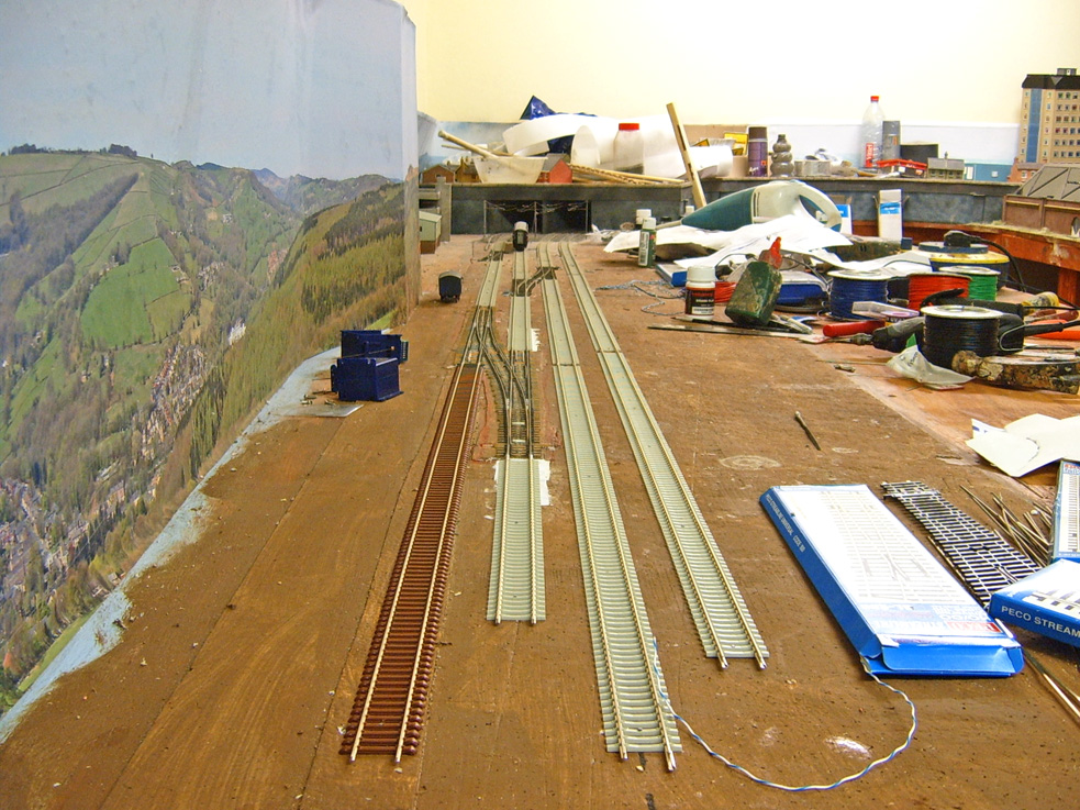 Minsterley - Modern Image OHLE Layout - Page 4 - Layout topics - RMweb
