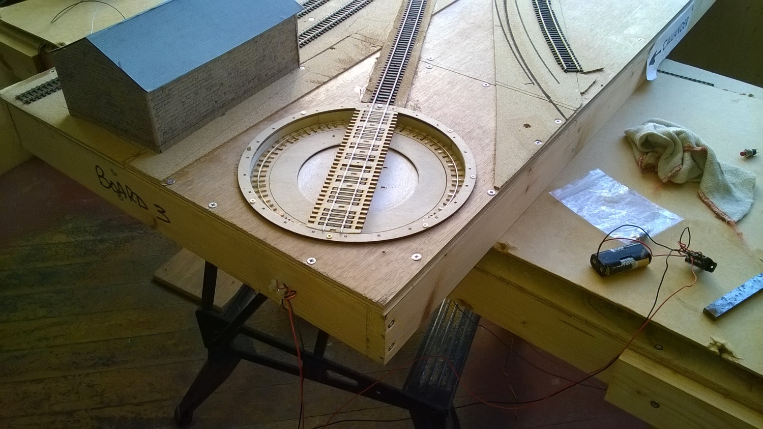 Small turntable - Modelling Questions, Help and Tips - RMweb