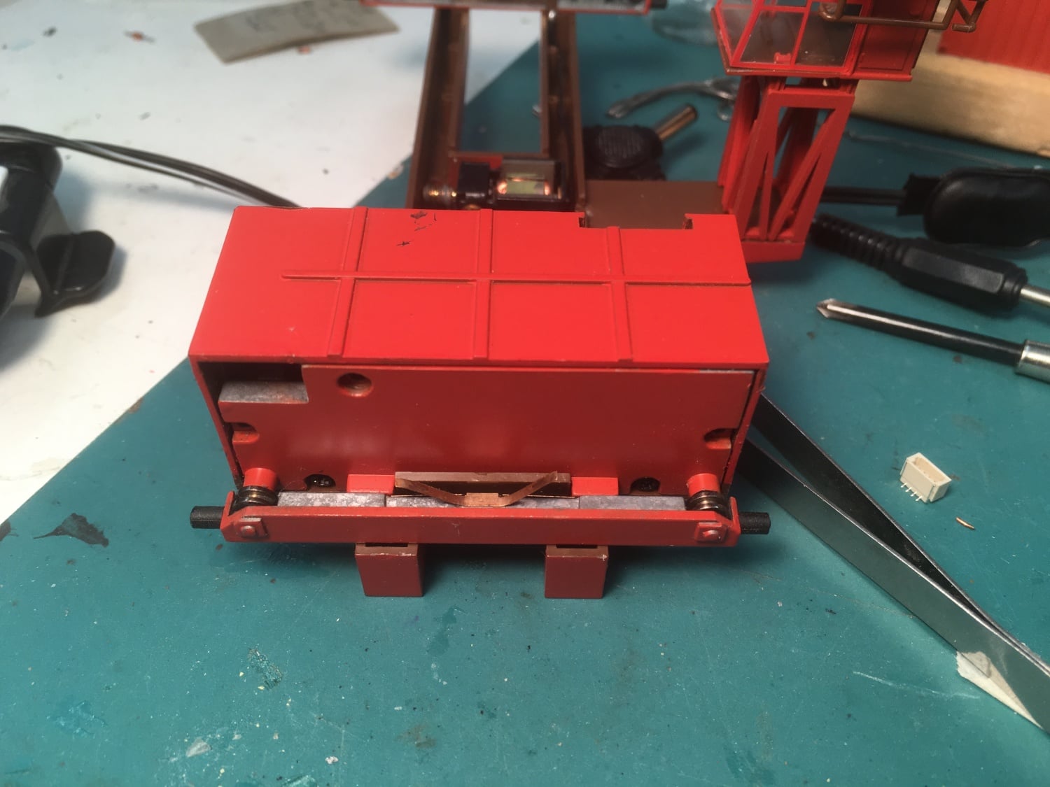 Heljan container crane - help - disassembly - Modelling Questions, Help ...