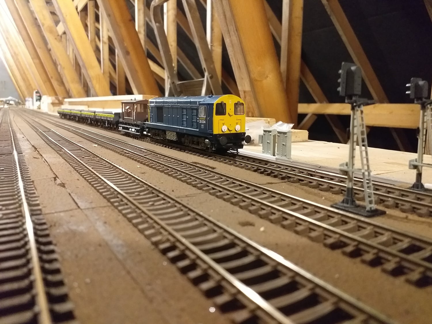 Waverley 85-86 - Page 5 - Layout topics - RMweb