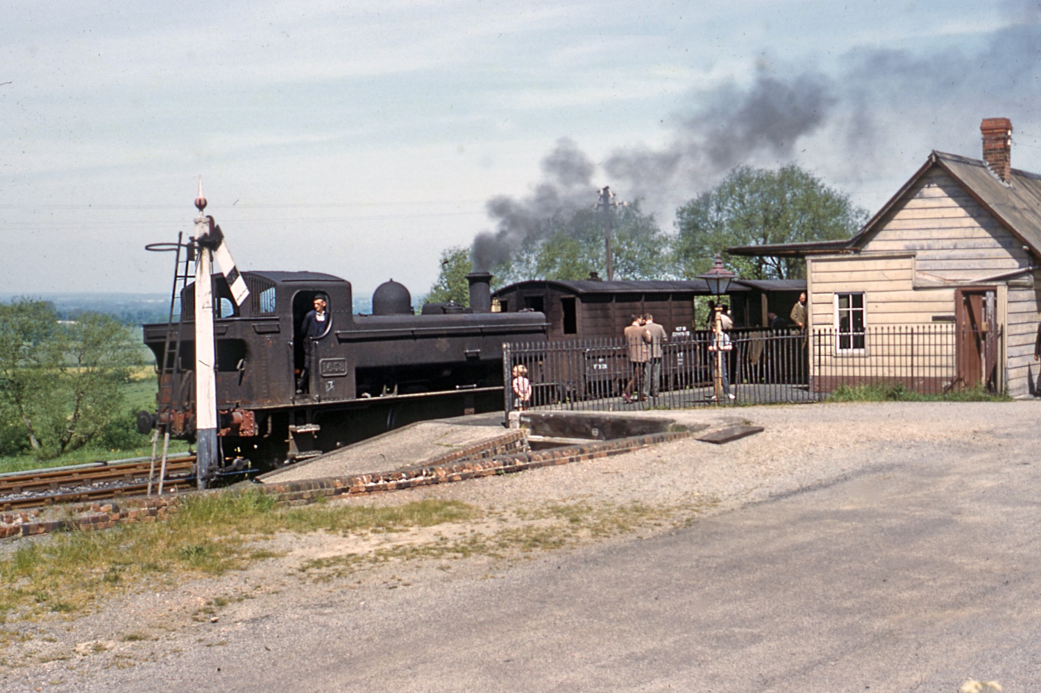 Highworth Branch - Page 2 - Disused Railways - RMweb