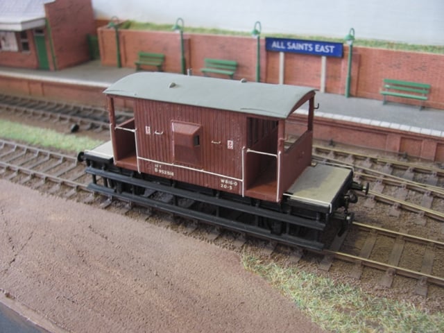 Article on Kit-bashing the Dapol / Kit Master Brake Van - Modelling ...
