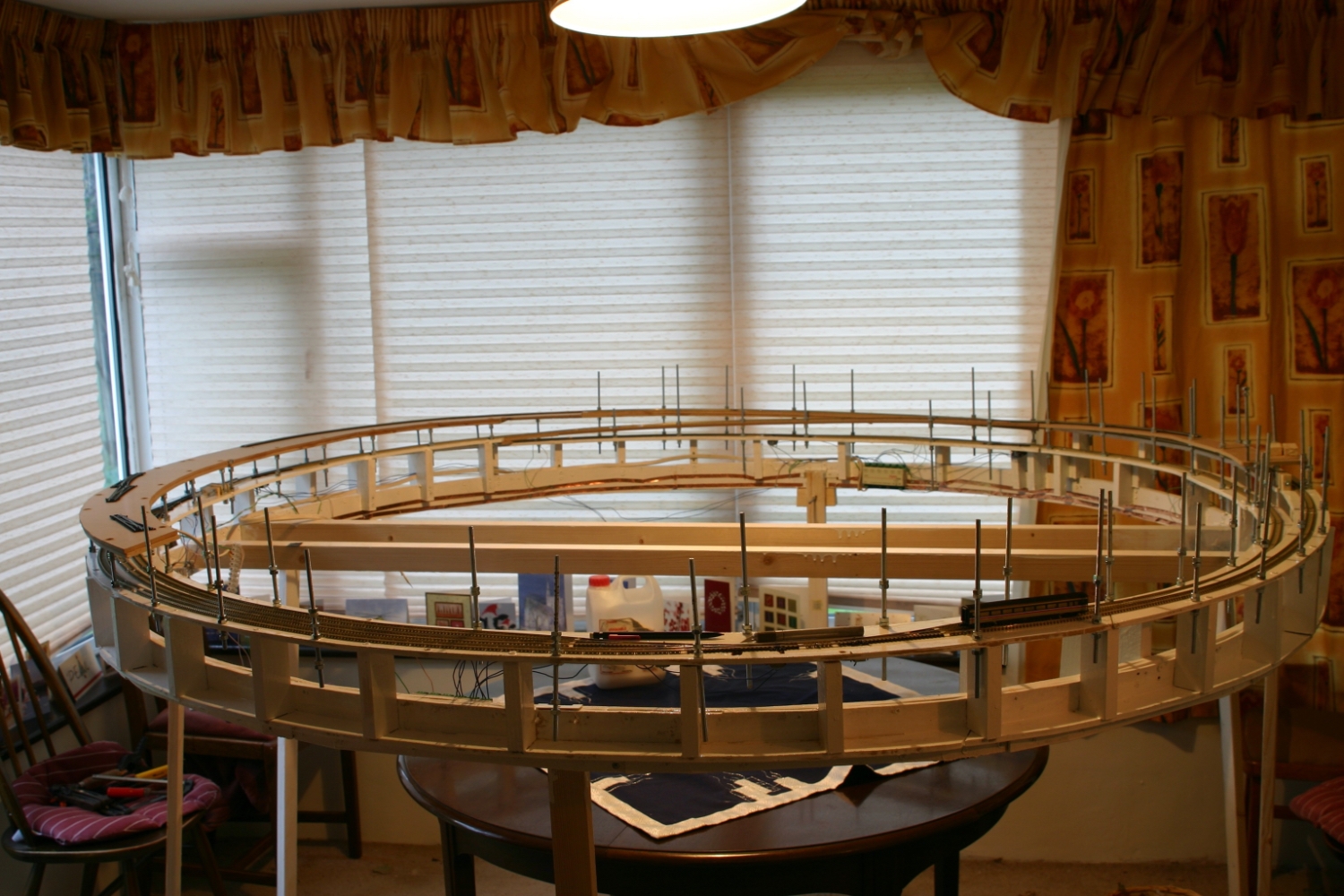 Help with proposed layout idea - Layout & Track Design - RMweb