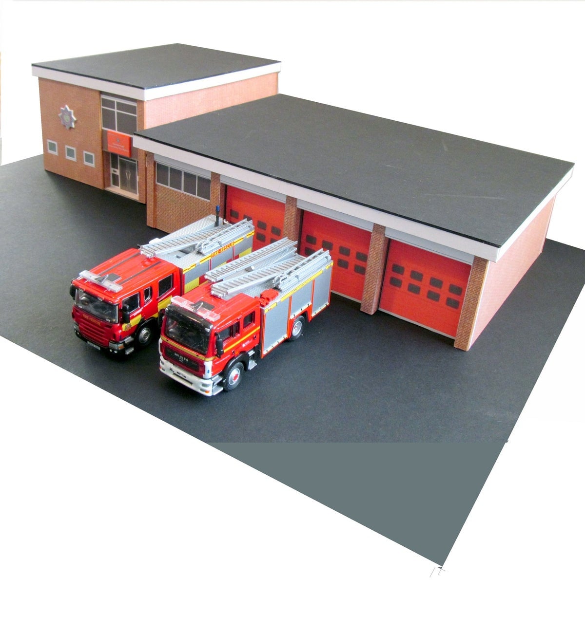 Fire Stations OO gauge - Scenery, Structures & Transport - RMweb