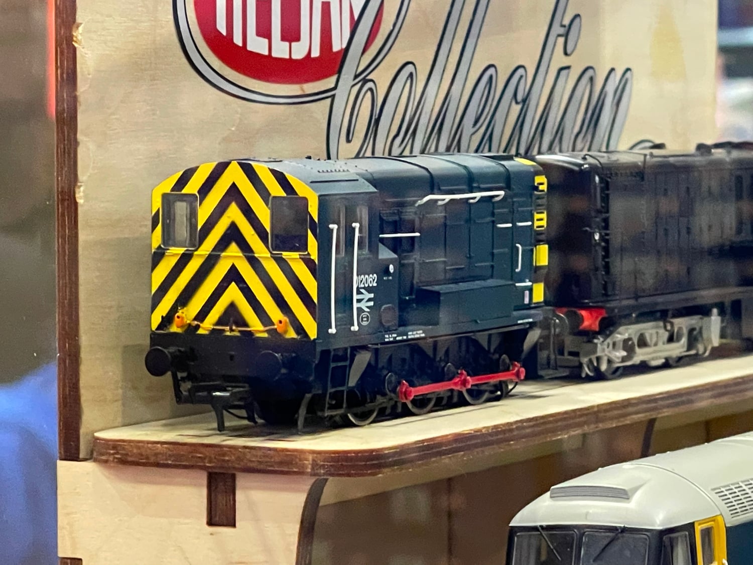 Model Rail/ Heljan Bulleid Classes 11 & 12 - Page 10 - Heljan - RMweb