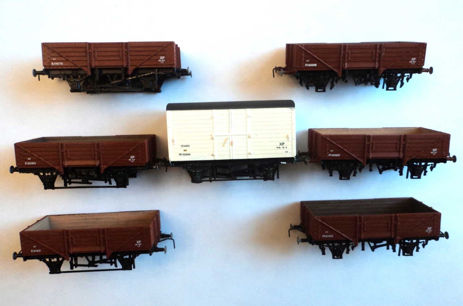 “Stand-off Scale” Wagons - Modifying & Detailing RTR stock - RMweb
