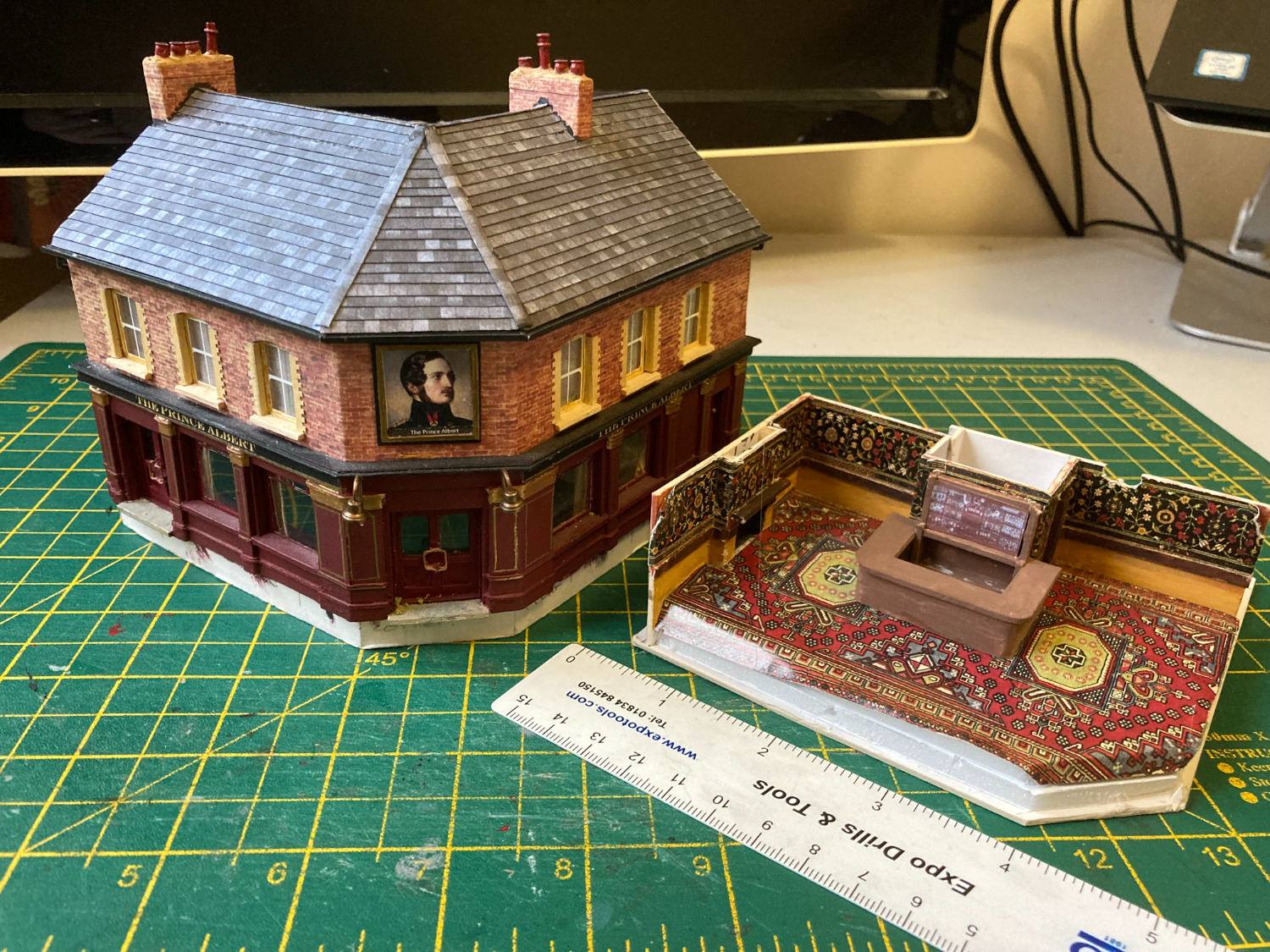 Advice sought on making a pub interior - Card structure modelling forum ...