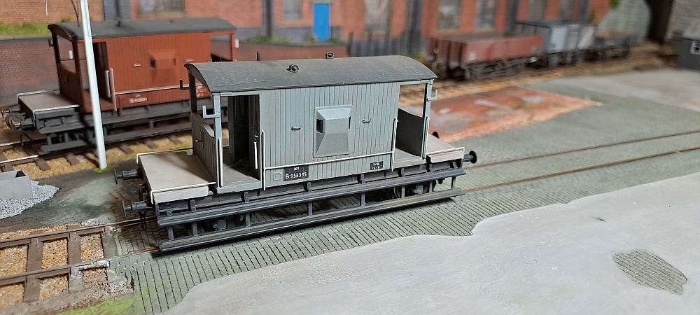 Not quite a silk purse - rebuilding an old Airfix brake van ...
