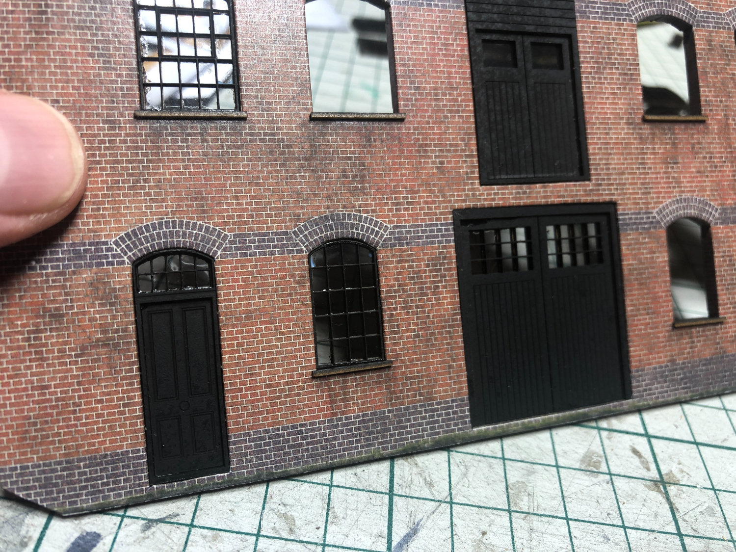 Small Dockside Warehouse In OO / 4mm In Development - Scale Model ...