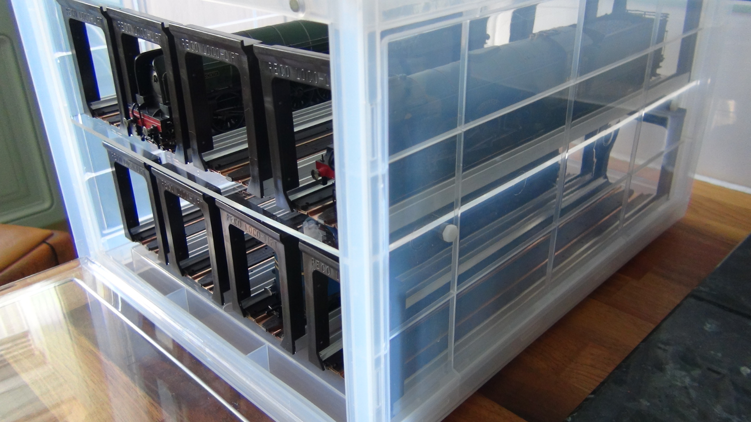 Locomotive storage boxes with no handling - Page 2 - Modelling ...