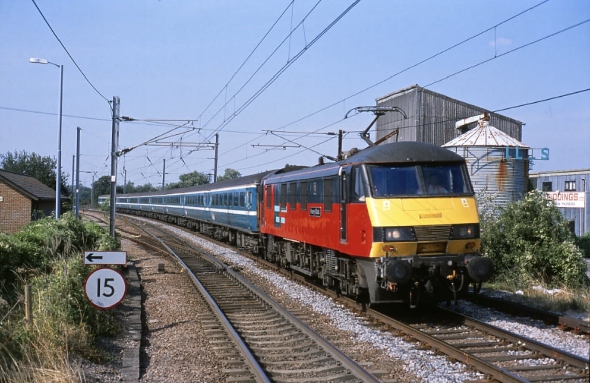Belstead Lane - Mid 2000s East Anglia Nostalgia - Layout topics - RMweb