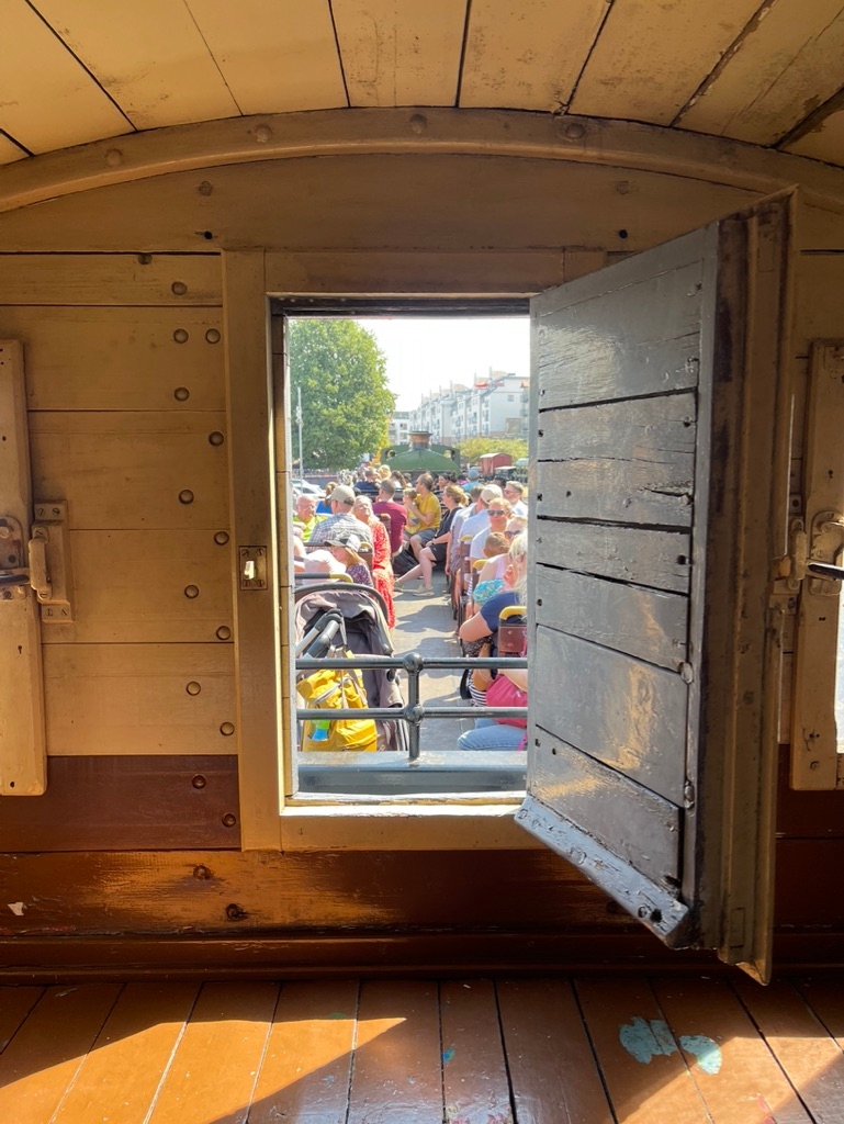 Dia. AA20 'Toad' Brake Van - Page 10 - Rapido Trains - RMweb