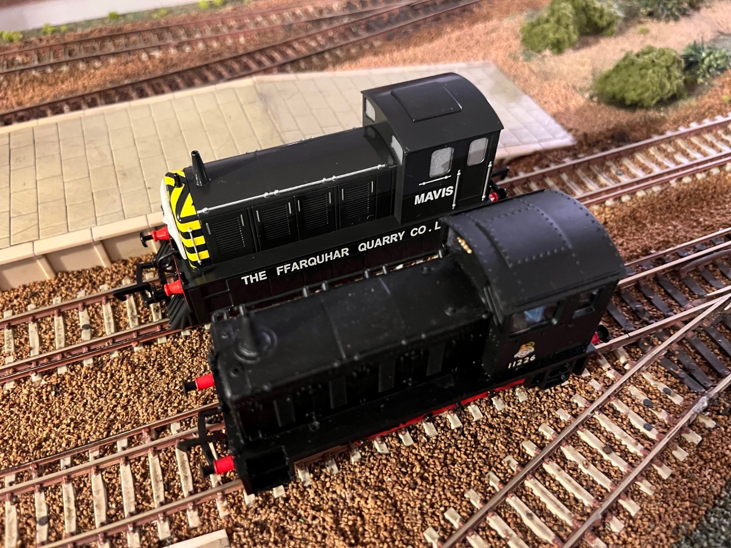 Dapol BR Class 04 Shunter Kit BR Class 04 Drewry Shunter 0-6-0 Diesel ...