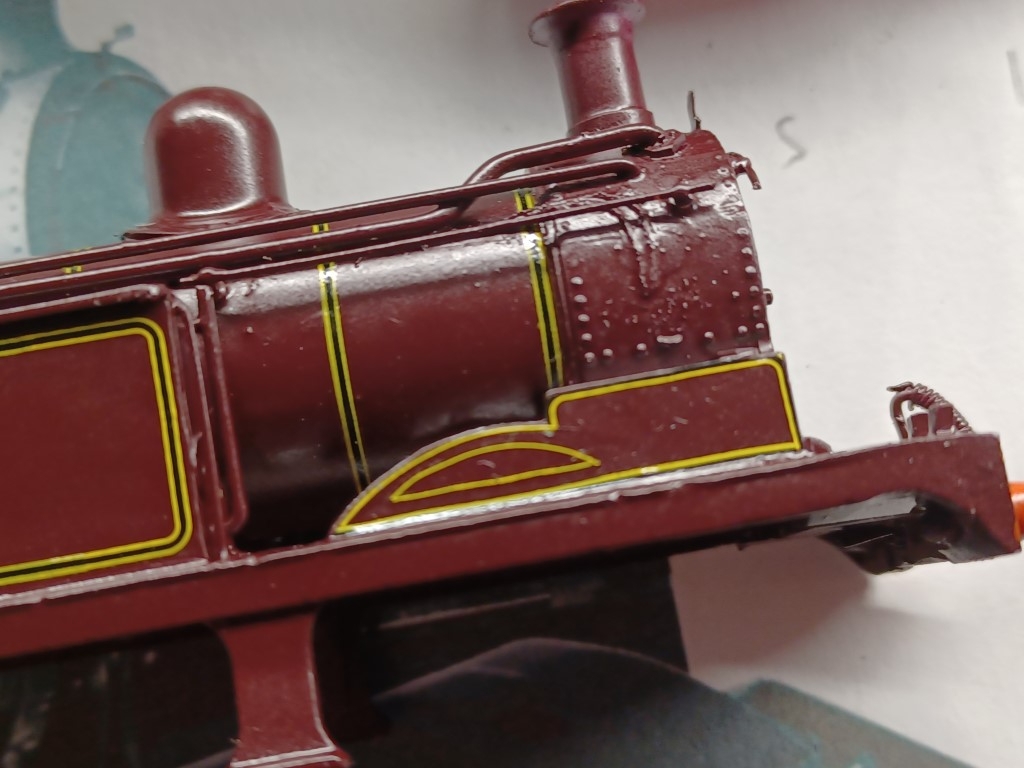 F class tank livery query - London Underground - RMweb