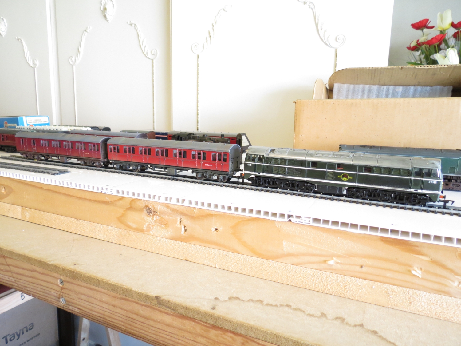 Improving Triang suburban coaches - Modifying & Detailing RTR stock - RMweb