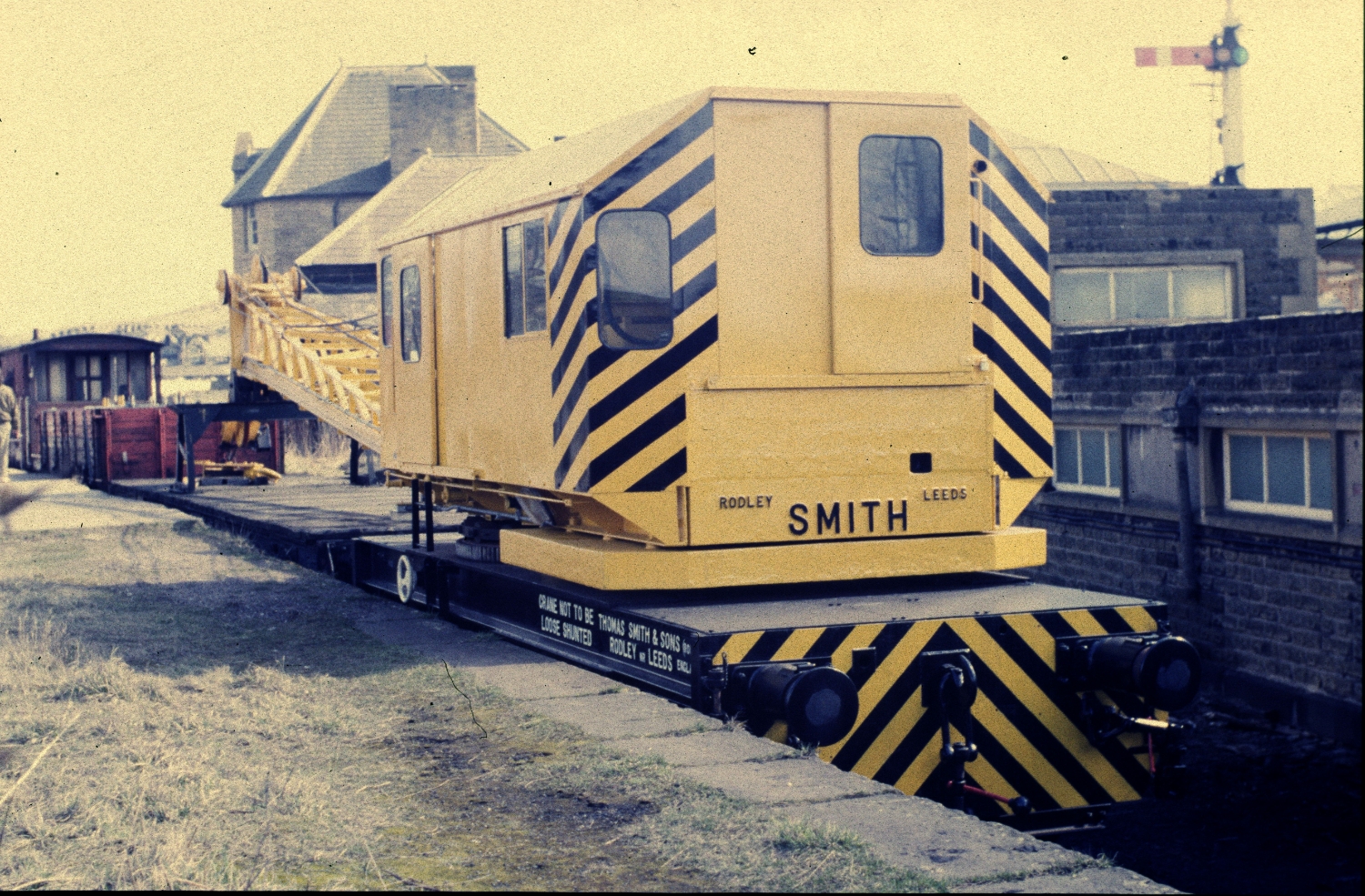 Airfix/Dapol Booth 15t industrial crane, any photos? - UK Prototype ...