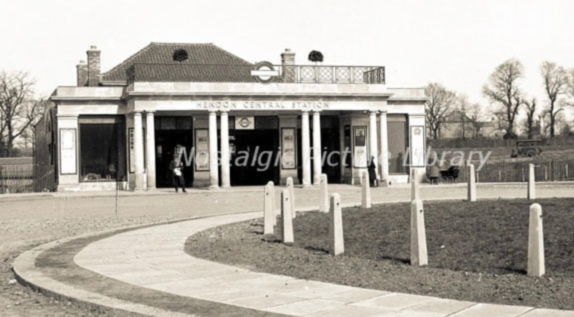 Identifying an unbuilt design for Hendon Central Station - UK Prototype ...