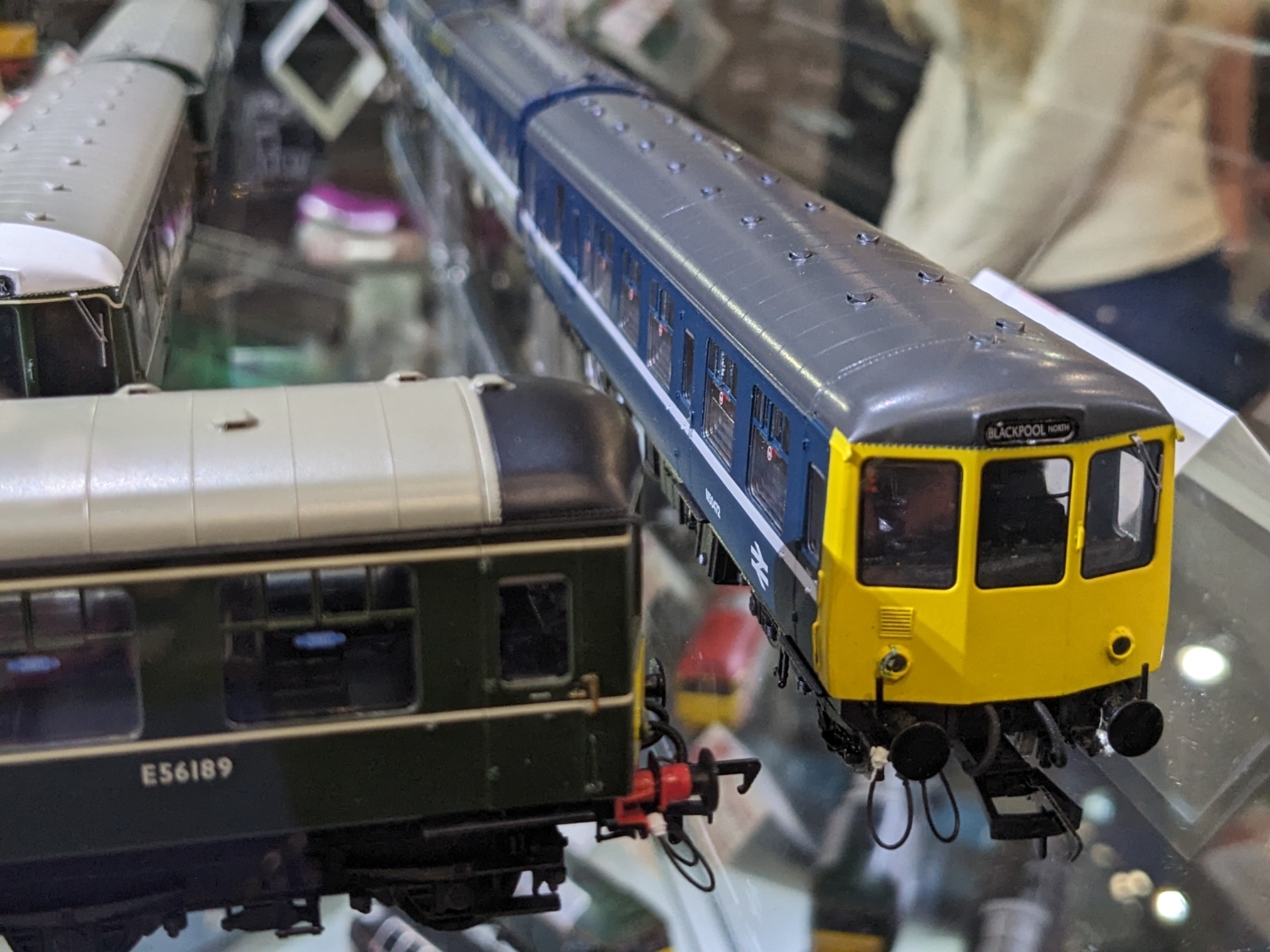 Heljan announce Class 104 DMU in OO gauge - Page 10 - Heljan - RMweb