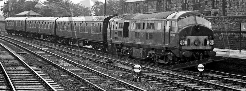 Help needed please : Can anyone identify these MK1 coaches please ...