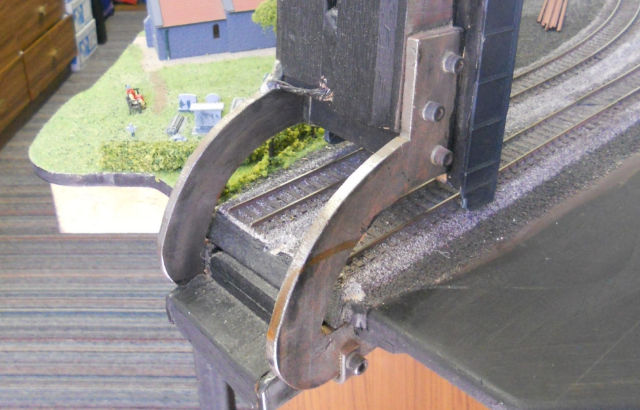 Lifting section with hinges below, or lift out? - Modelling Questions ...