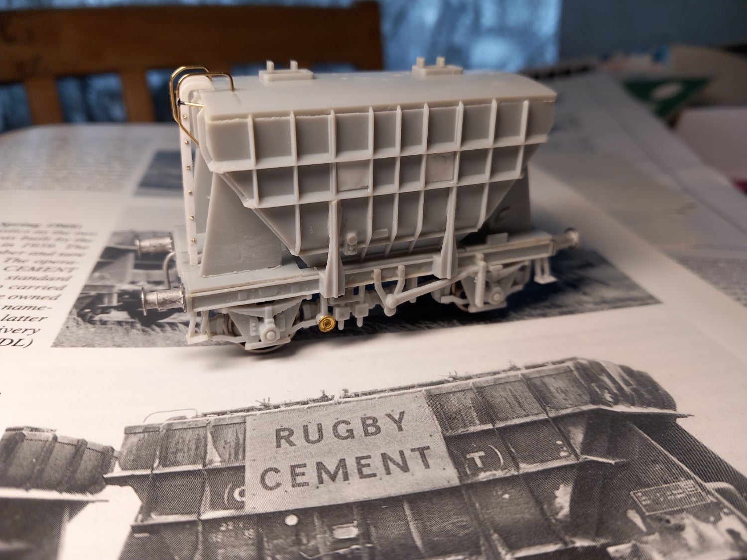 Dapol Kitmaster Presflo uplift. - western viscount's Blog - RMweb