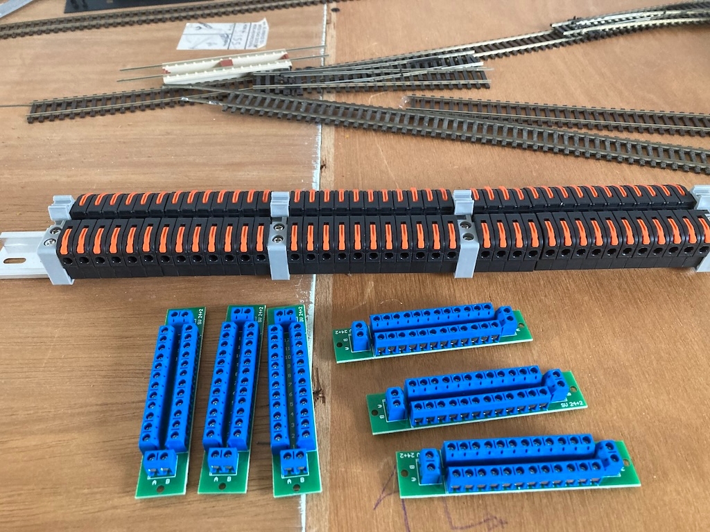 Wiring switches for cab and point control - Electrics (non-DCC) - RMweb