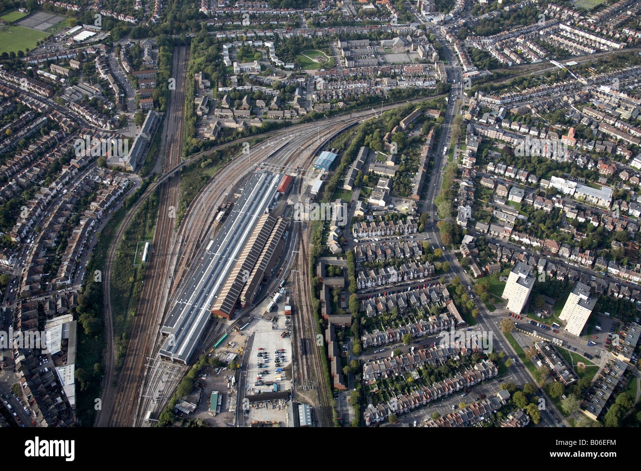 Bounds Green Depot Area 1950-1965 (pics needed) - Modelling real ...