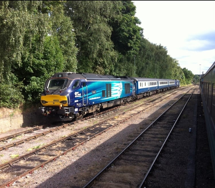 Pictures of short trains with MK2 D/E/F coaches - Page 2 - UK Prototype ...