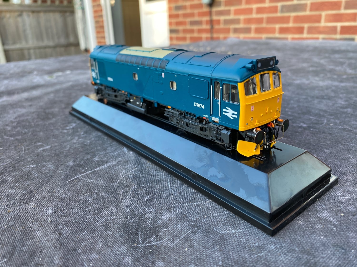 Abbotswood and Norton Junction …. Rolling stock - Page 2 - Modifying ...