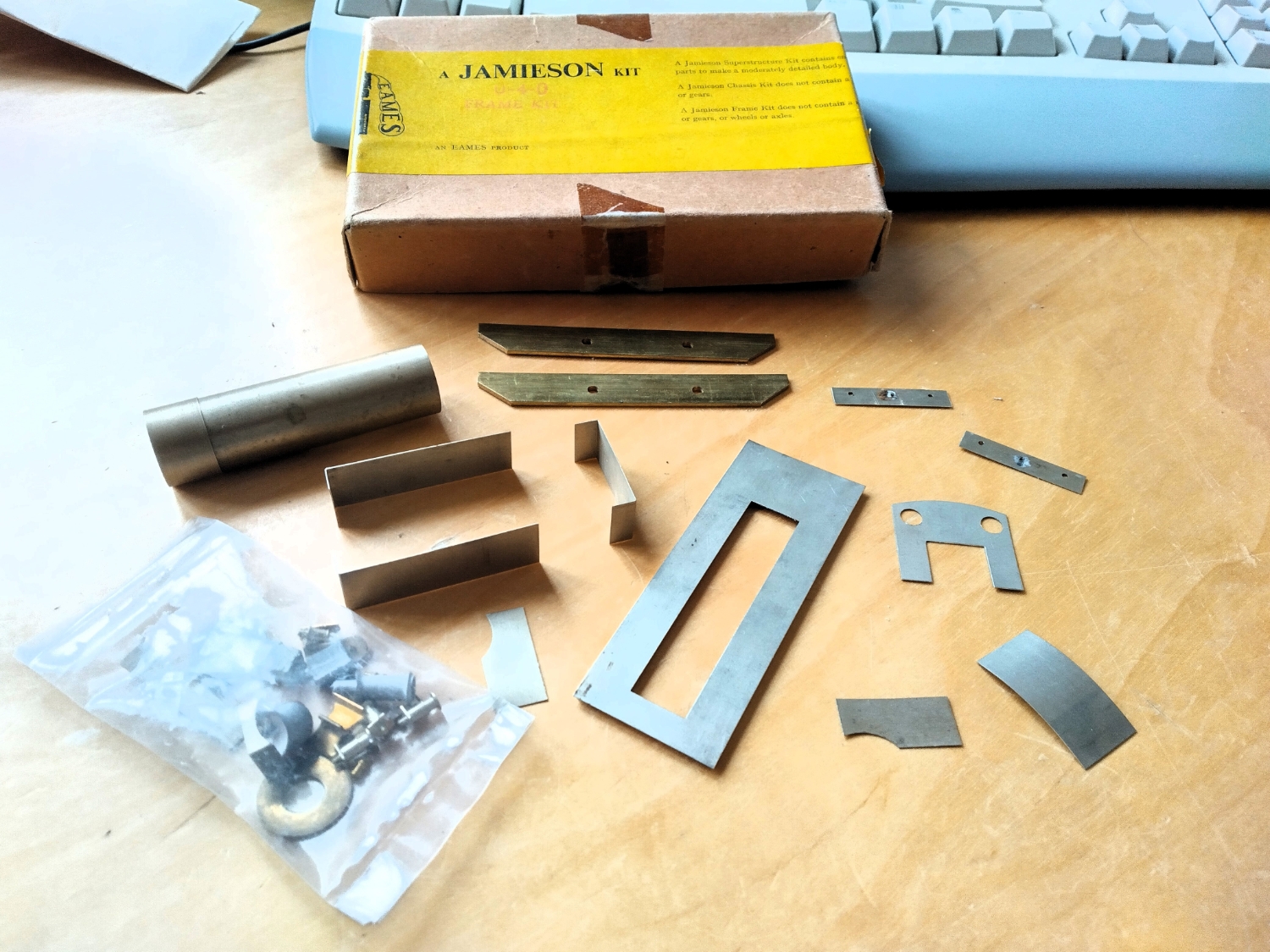 Jamieson Freelance industrial loco kit in EM Gauge - UK Standard Gauge ...