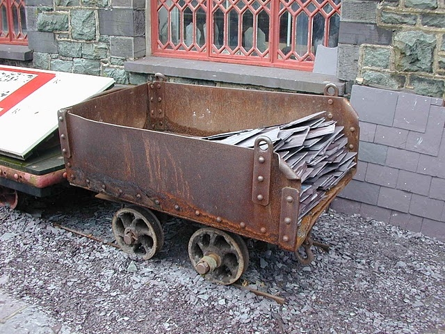 Dinorwic Quarry 'Wagan Dipio' waste wagon instructions sought - Narrow ...