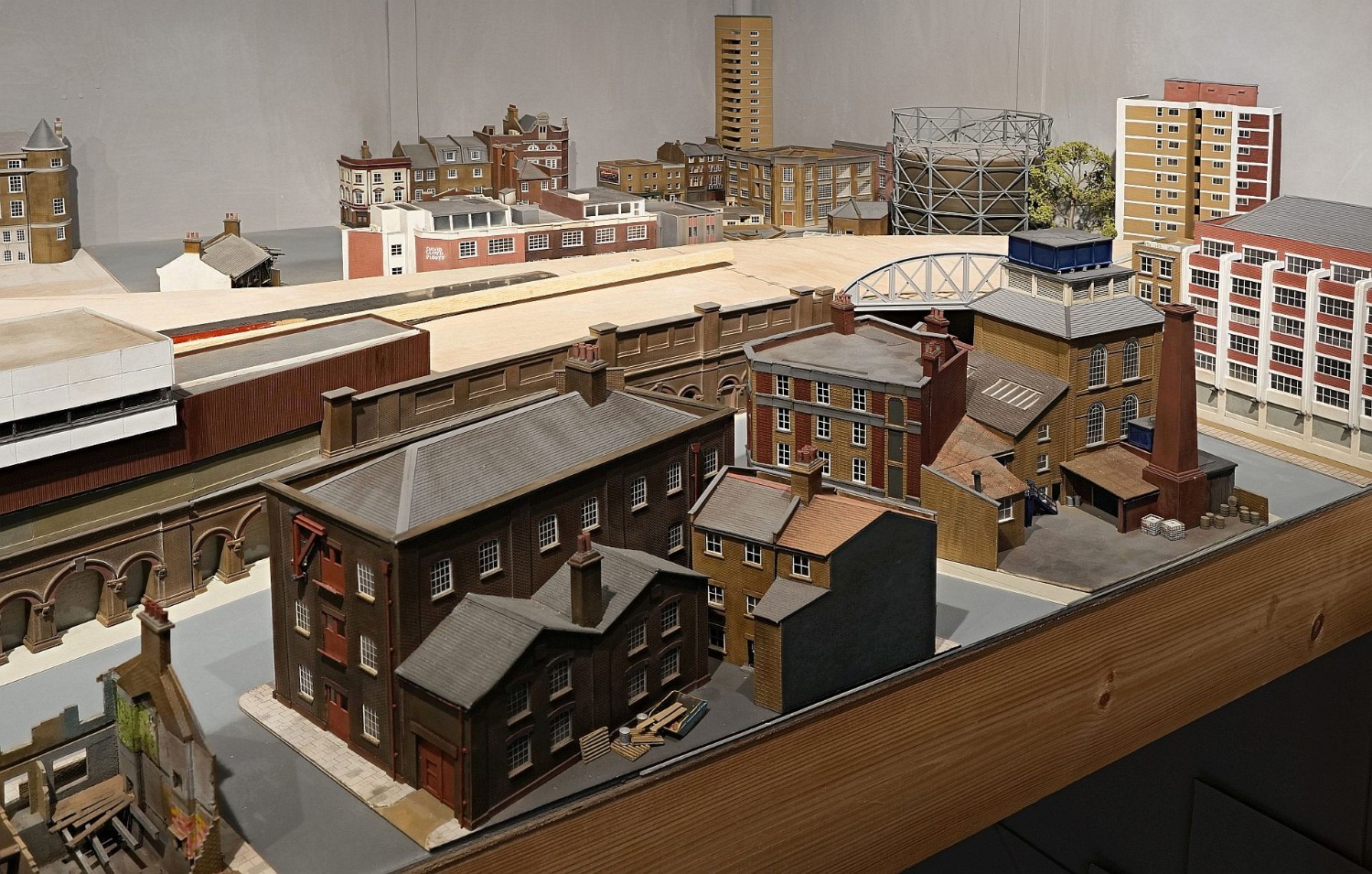 London Bridge (at the end of the 20thC) - Page 10 - Layout topics - RMweb