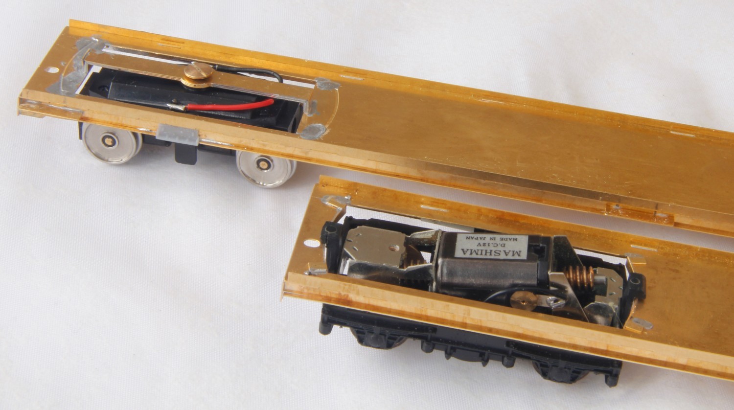 Swindon built Class 124 Trans-Pennine DMU set - Kitbuilding ...