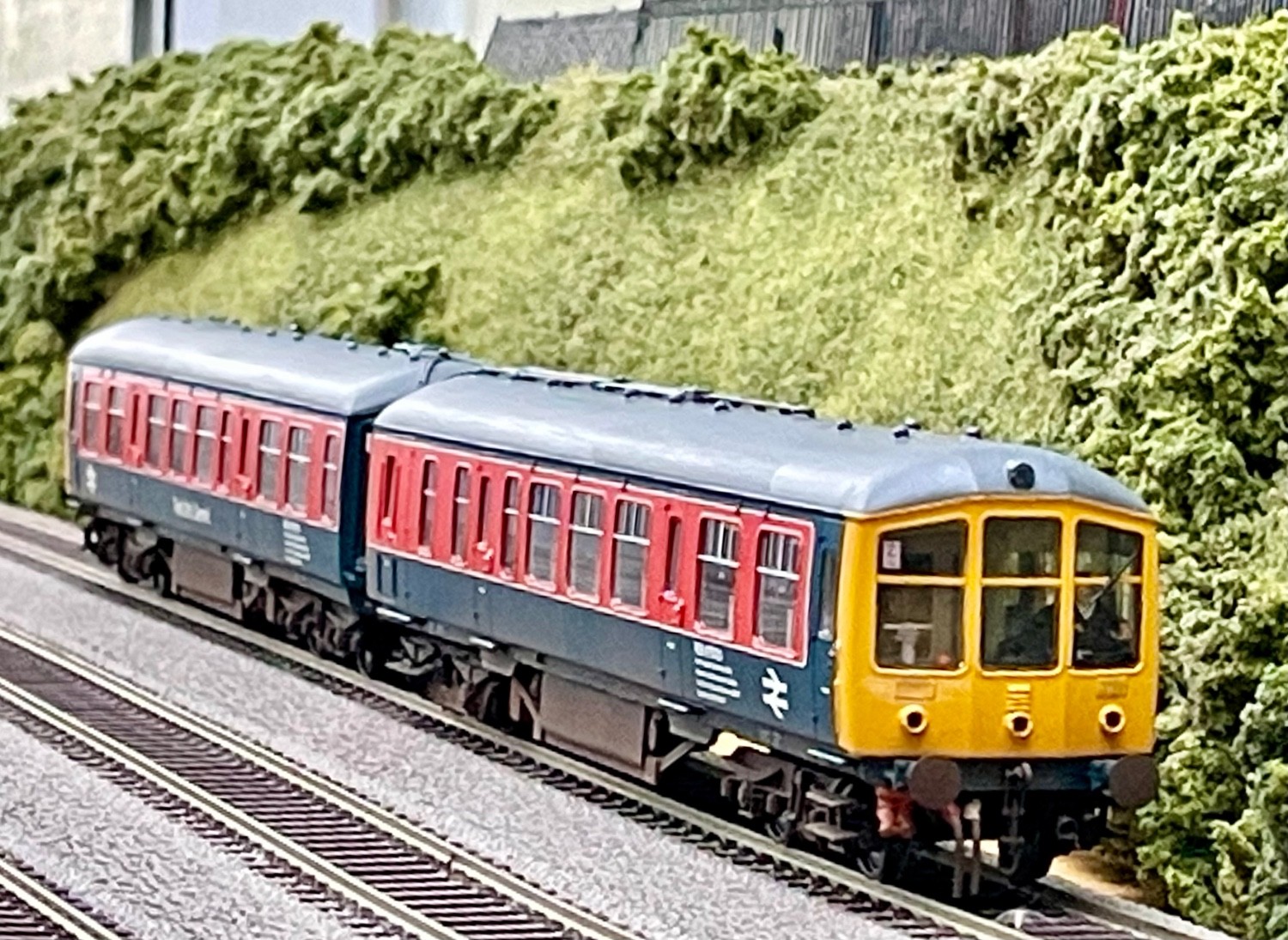 Bachmann/Rails Test Unit Gemini - Modifying & Detailing RTR stock - RMweb