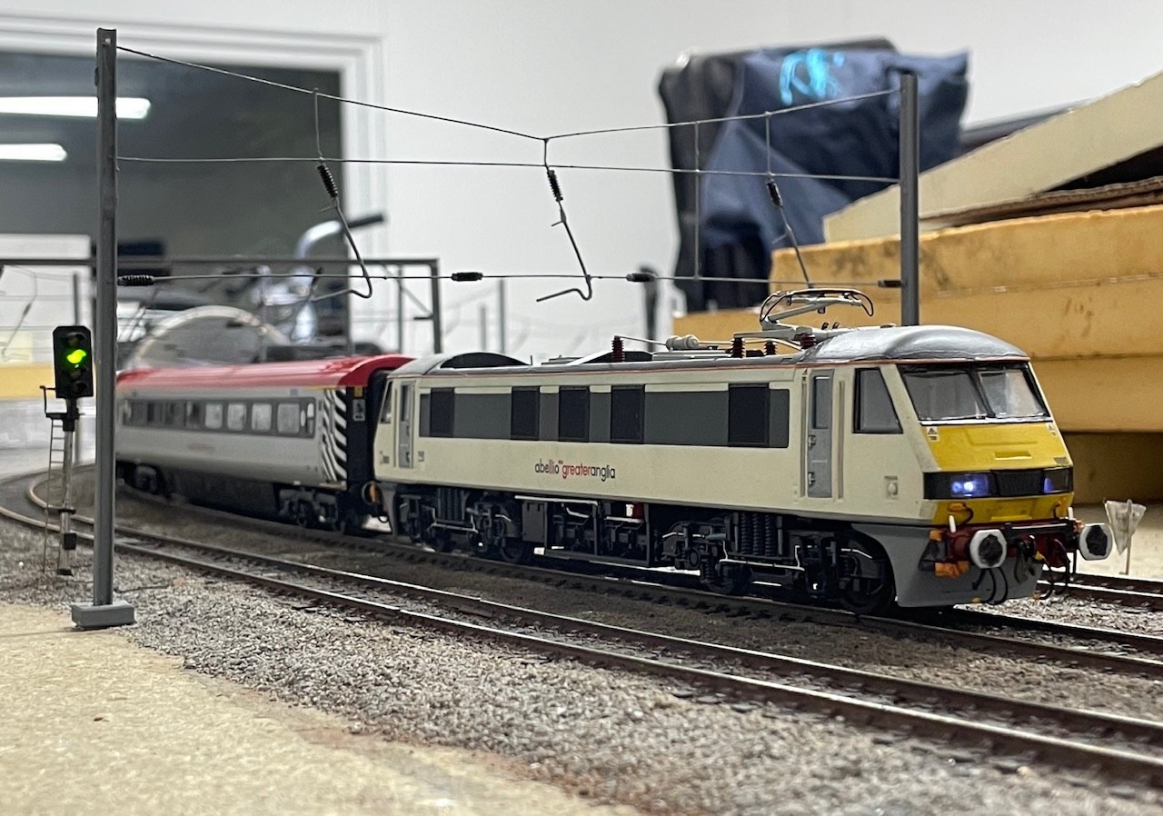 Bachmann announce Class 90 (OO) - Page 117 - Bachmann - RMweb
