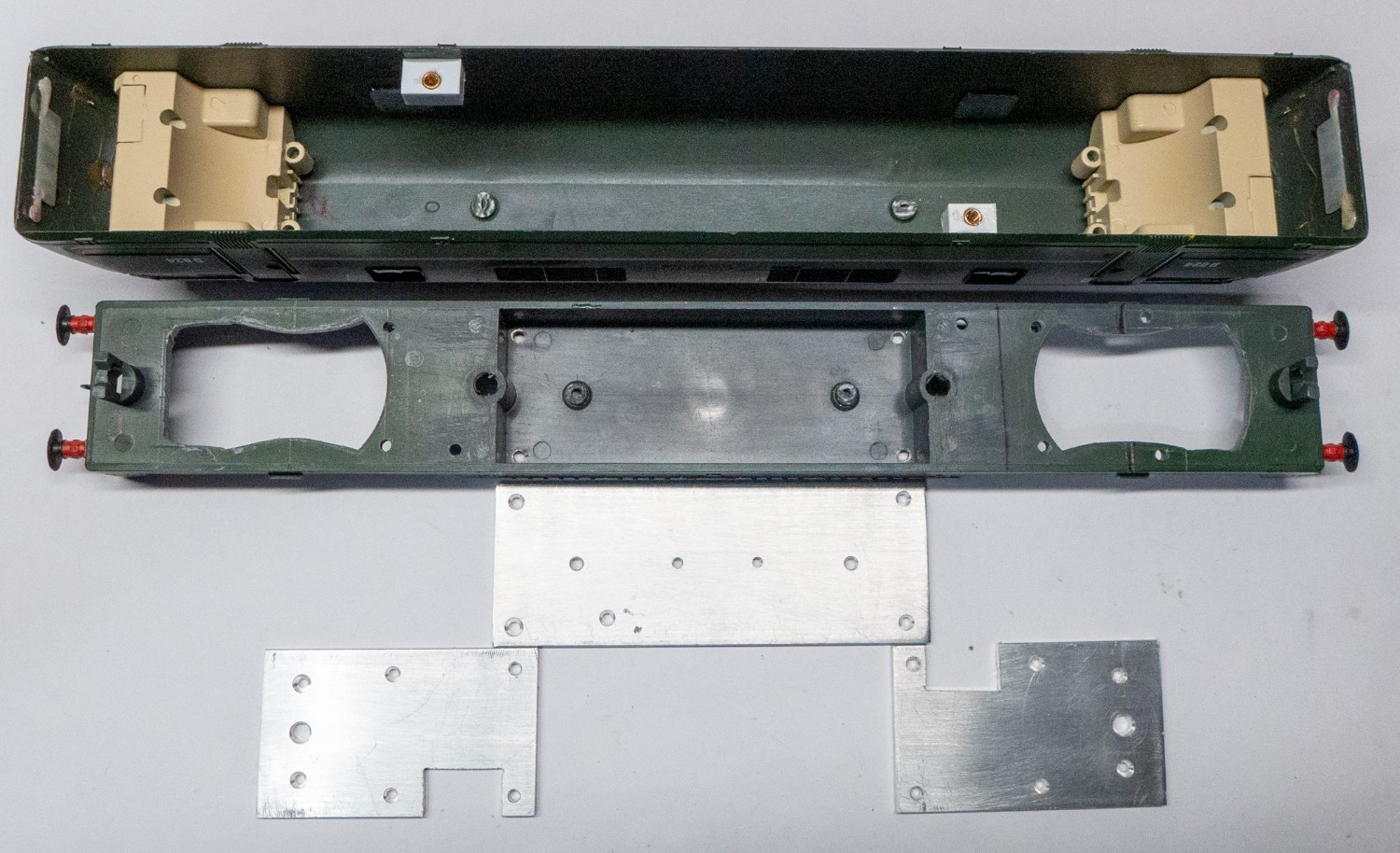 Mainline Class 42 Warship - Alternative Power Bogie and Drive - Page 2 ...