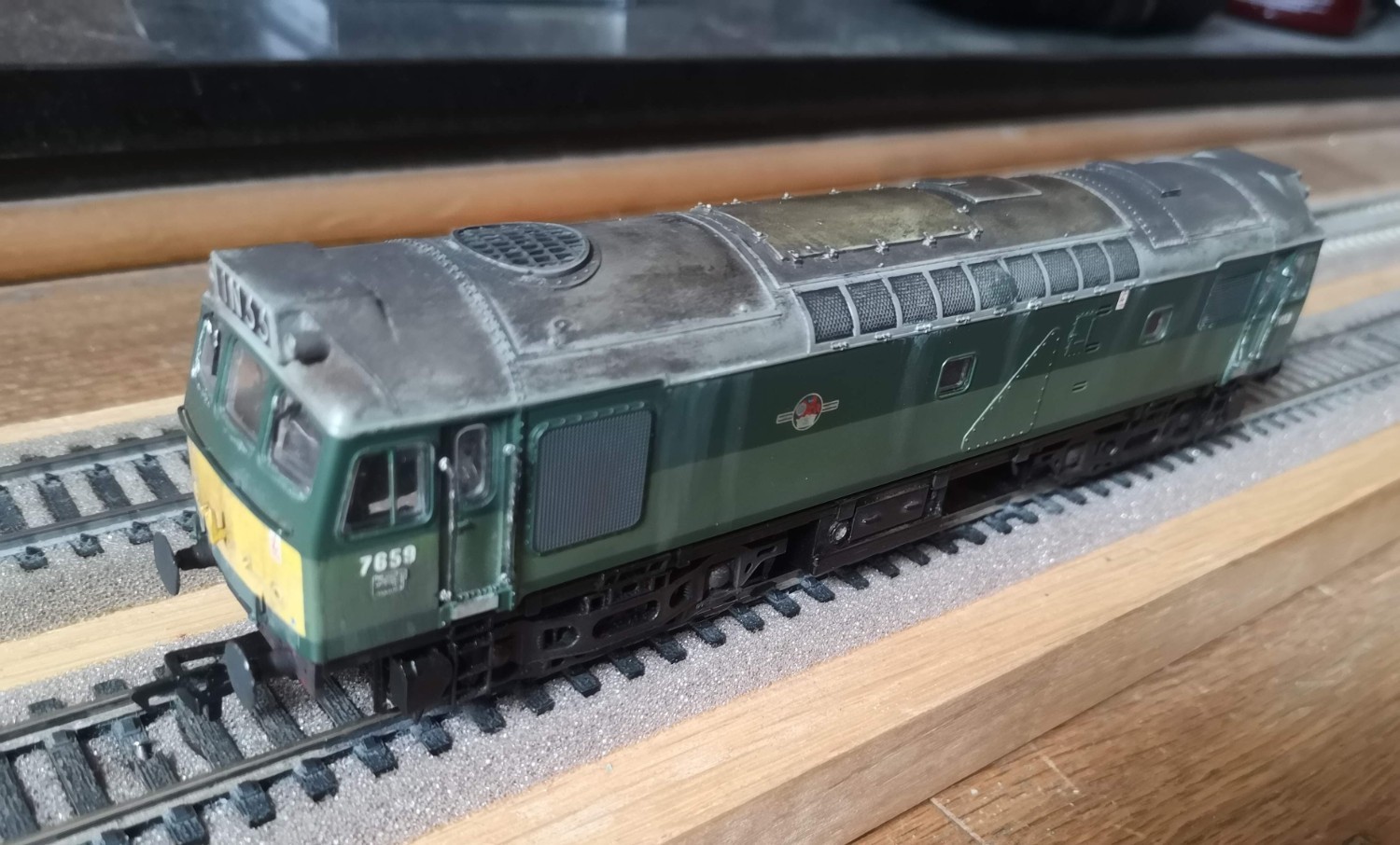 Class 25's Green with Small Yellow Panels - UK Prototype Questions - RMweb