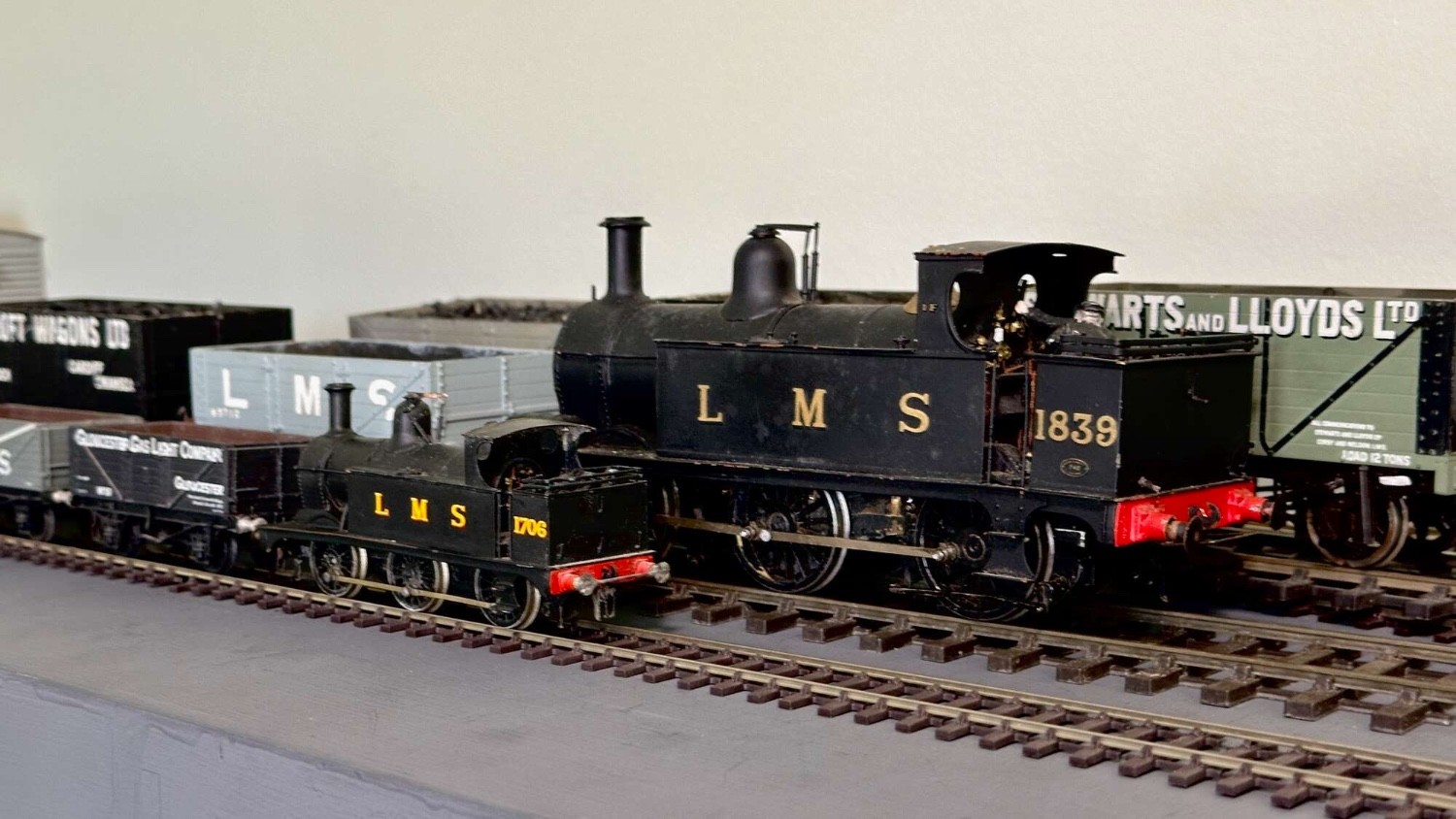 Holcombe - an SDJR branch line terminus - Layout topics - RMweb
