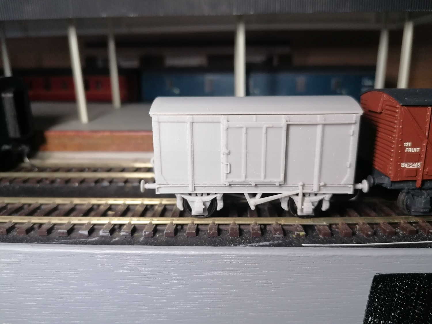 Inoxion 3D-printed 12t vans in 1/87 - 3.5mm - British HO - RMweb