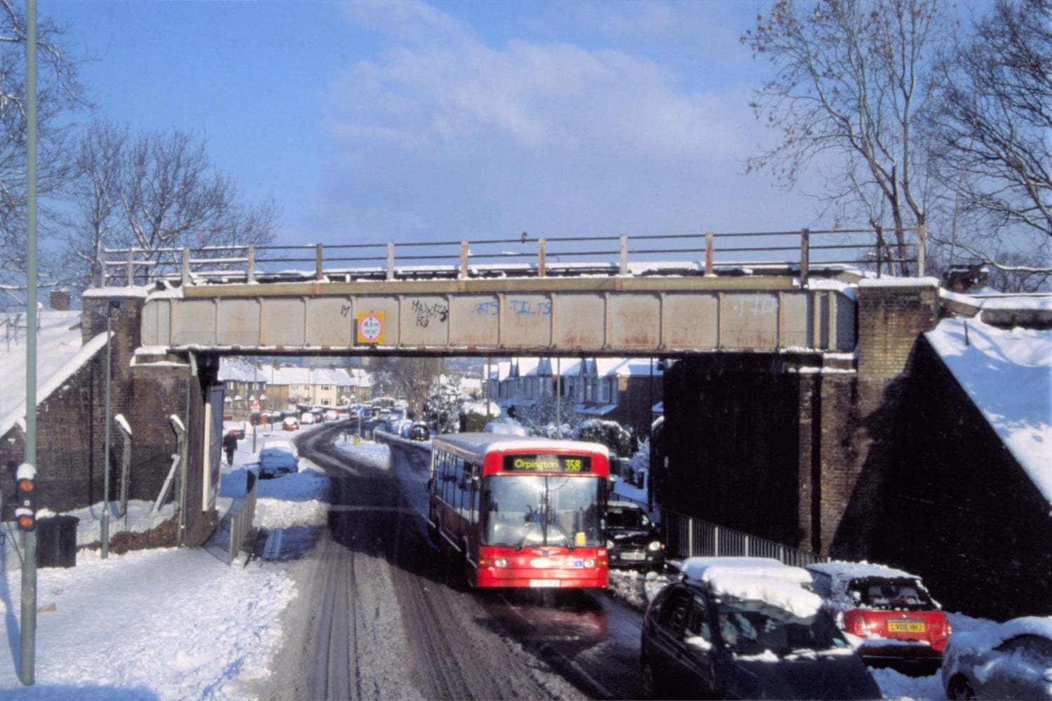 Railway bridge strikes - UK Prototype Discussions (not questions!) - RMweb