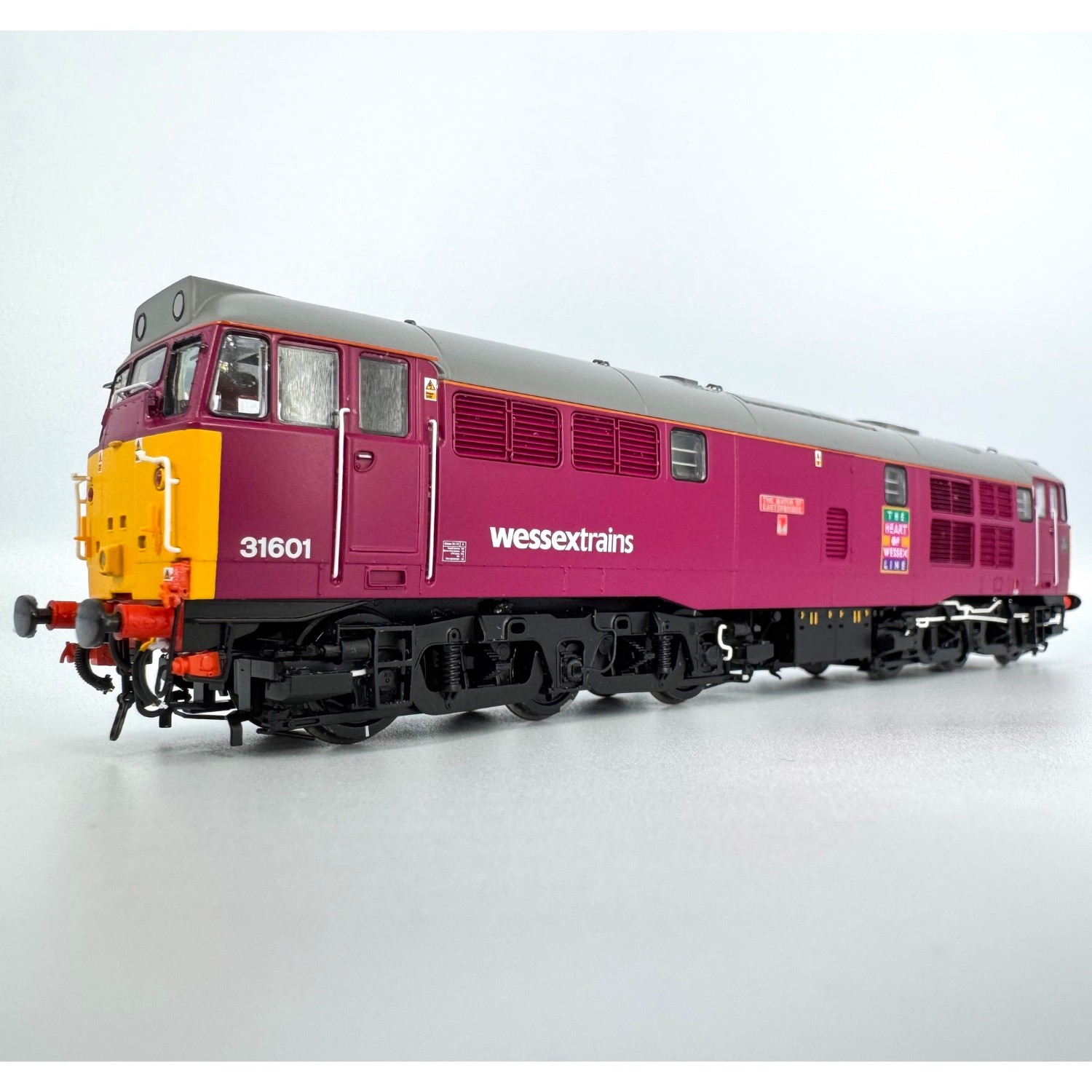 TMC unveils brightest model exclusives for ‘OO’! - TMC - RMweb