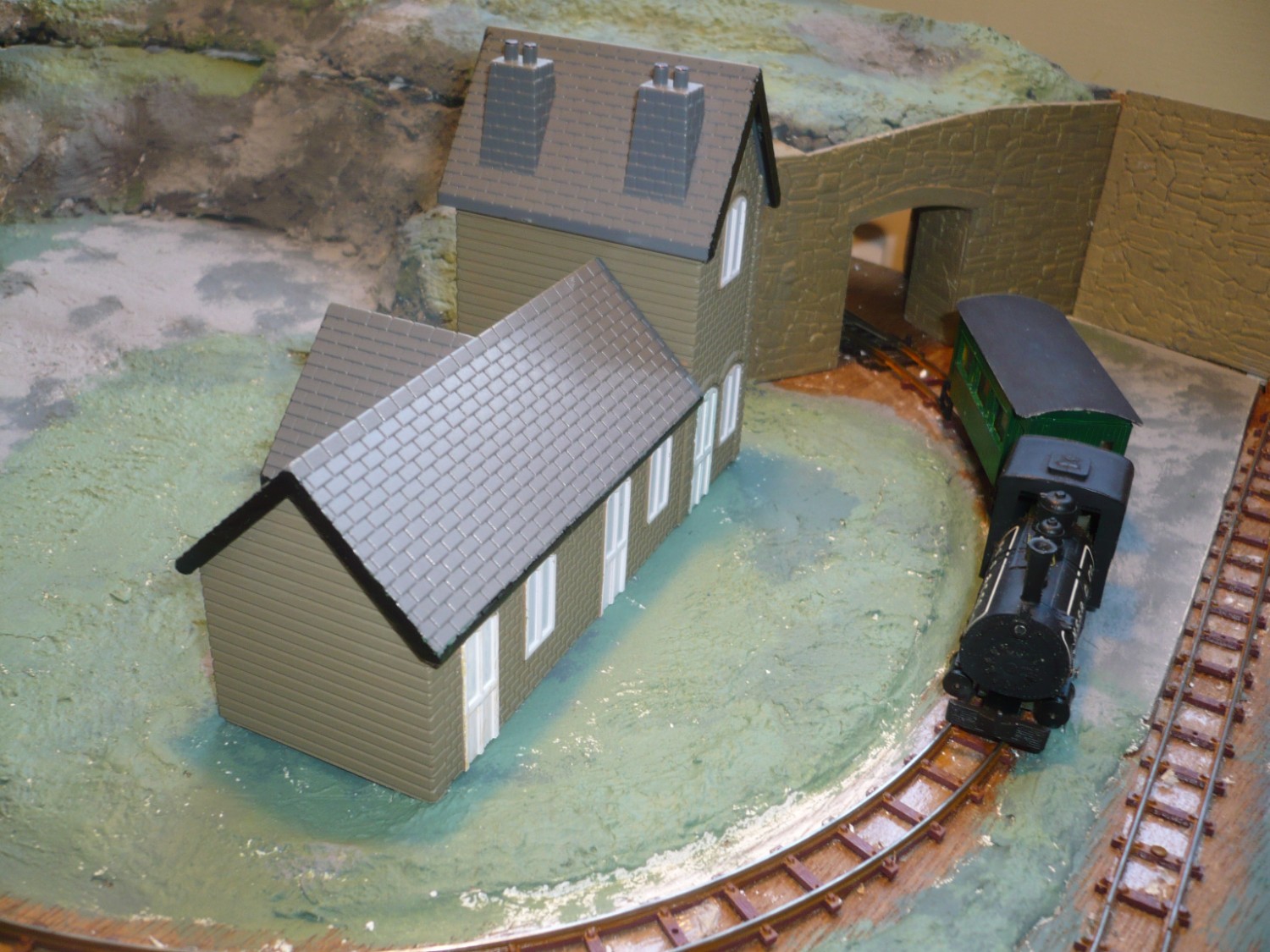 A useful building for a light railway - Scenery, Structures & Transport ...