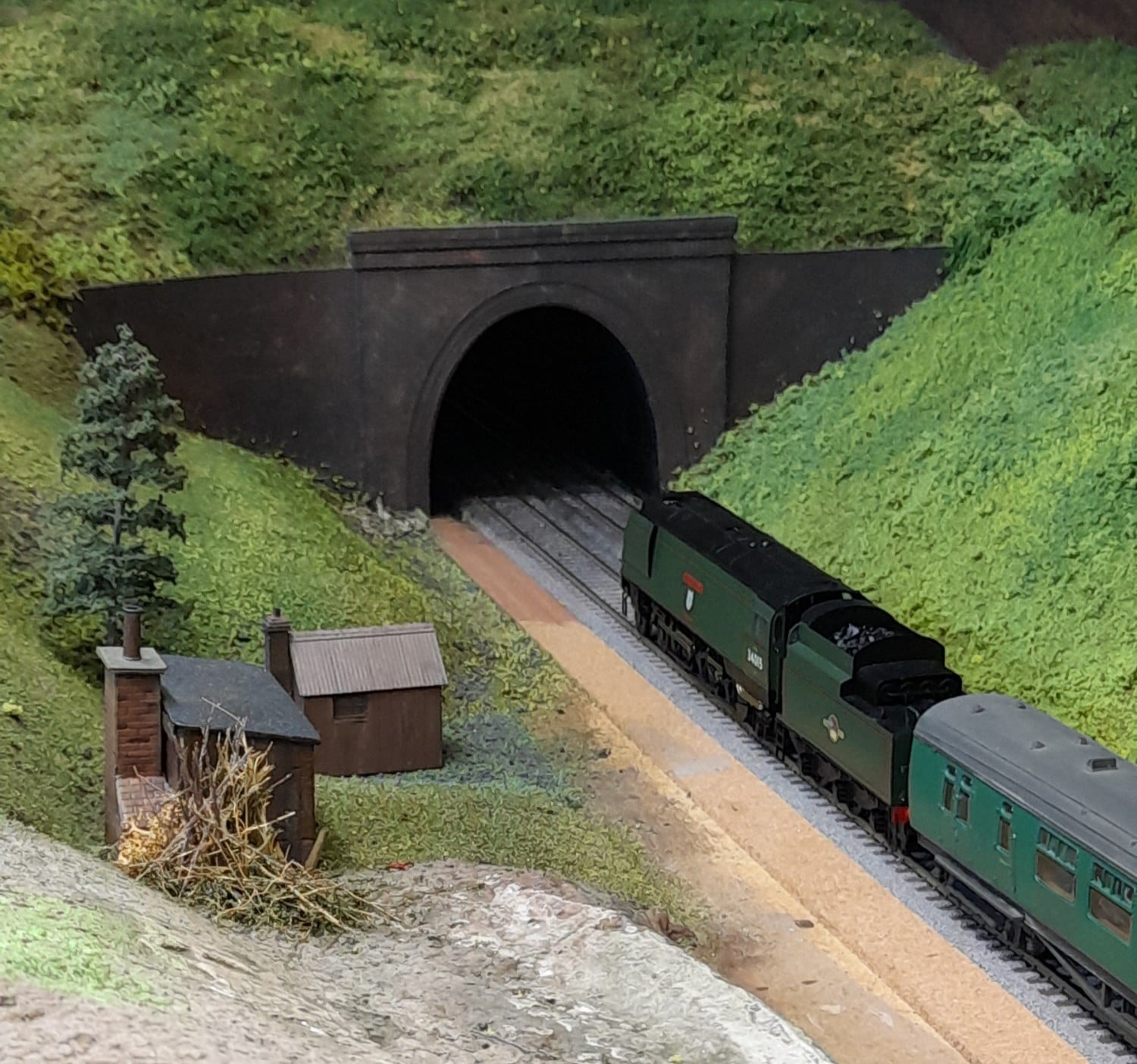 Roxey mouldings 4mm LSWR 44ft brake (and other LSWR vehicles!) - Page 2 ...