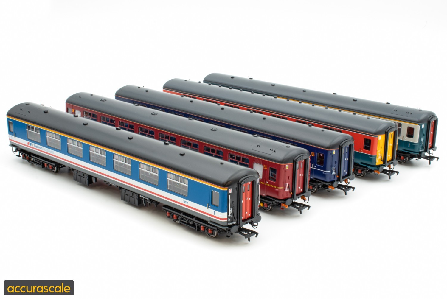 New Accurascale Mark 2 Coaches Run, Now With Bigger Toilet Windows ...