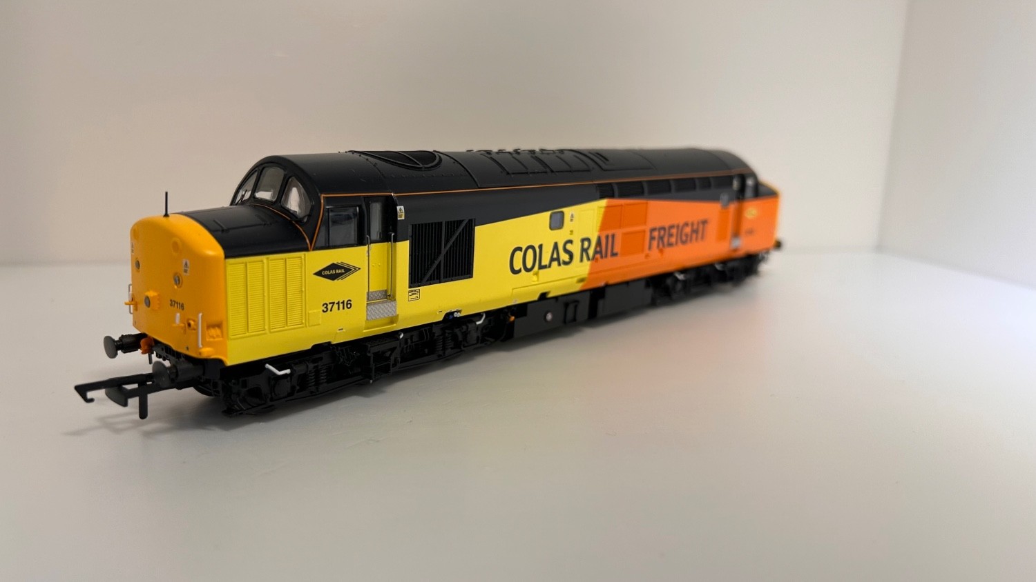 Accurascale Class 37 Coals 37116 DCC Sound - Marketplace: only Gold ...