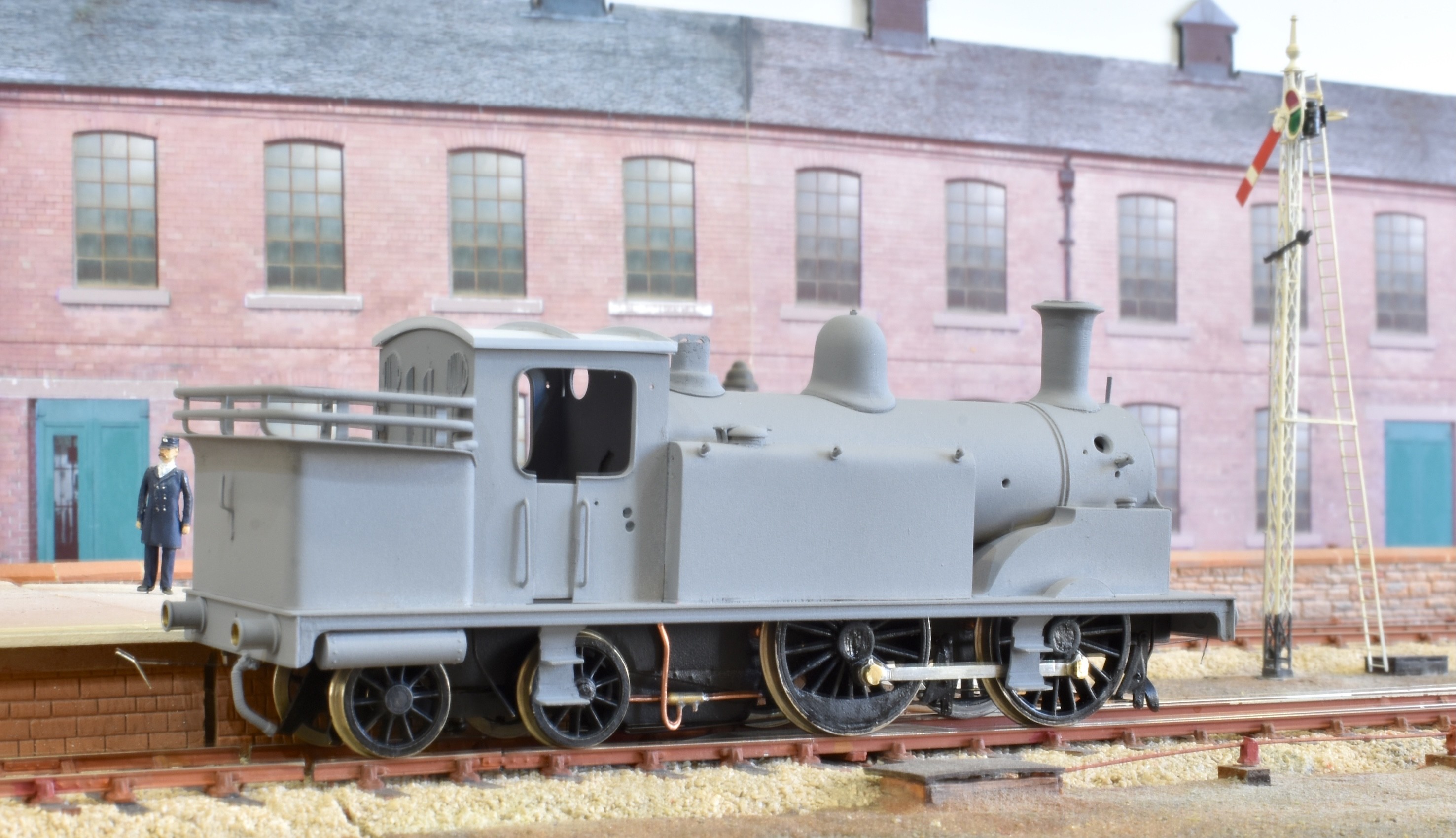 A CR 19 class part 3, running in works grey. - Kelvinbank, a Caledonian ...