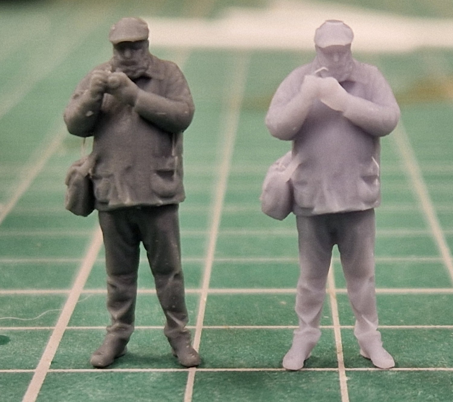 Modelu figures - grey showing through "skin" - Modelling Questions ...